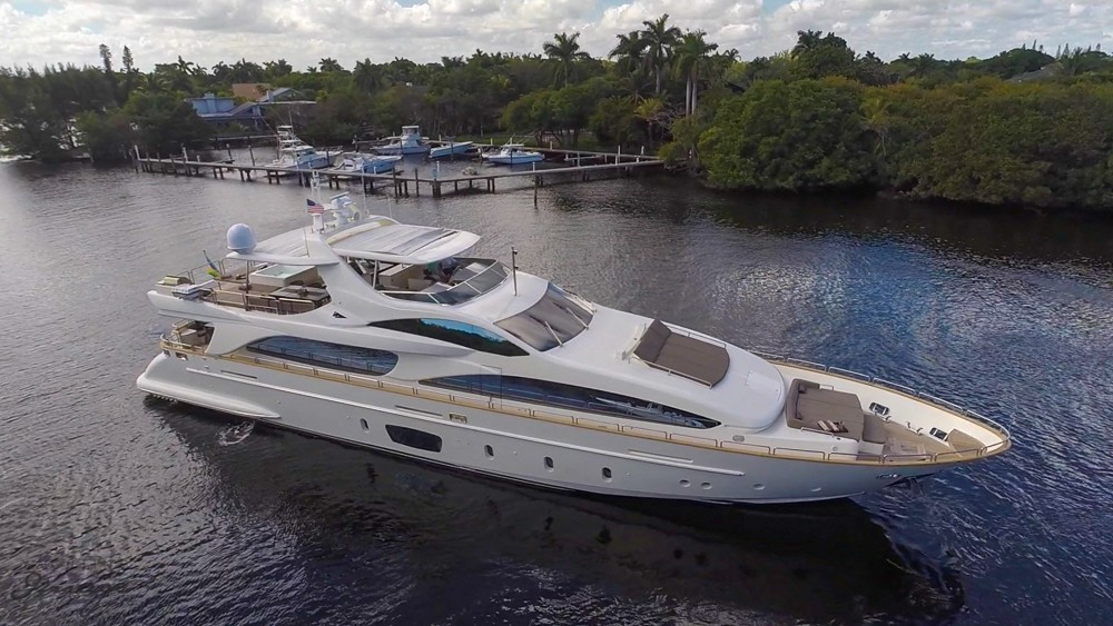 Yacht AZIMUT YCG 120', Azimut | CHARTERWORLD Luxury Superyacht Charters